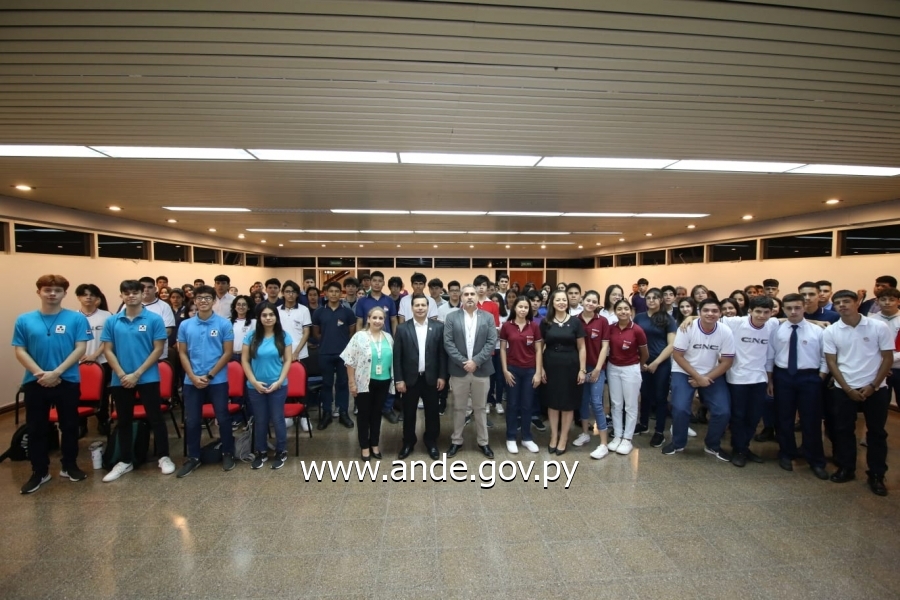 ANDE recibió al grupo de estudiantes del mes de enero que realizará ...